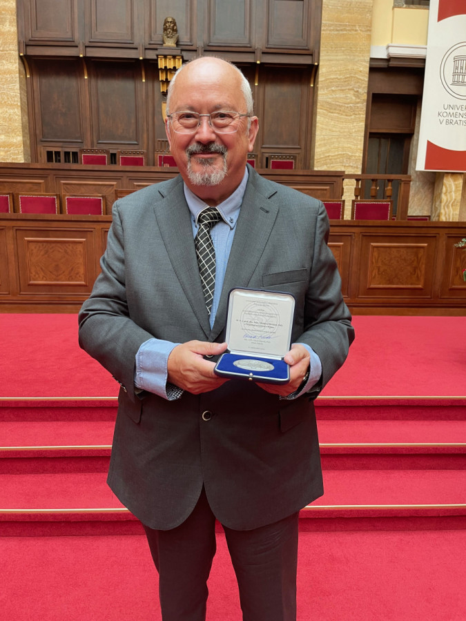 Štyri významné ocenenia pre TRUNI pri storočnici bratislavskej ...