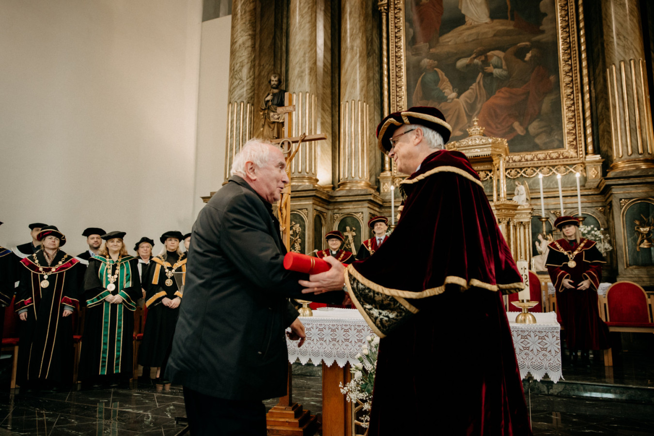Bývalý poverený rektor Andrej Filipek SJ zavŕšil svoje pôsobenie na ...